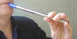 How to hold the pipe and tabor – Pipe and Tabor